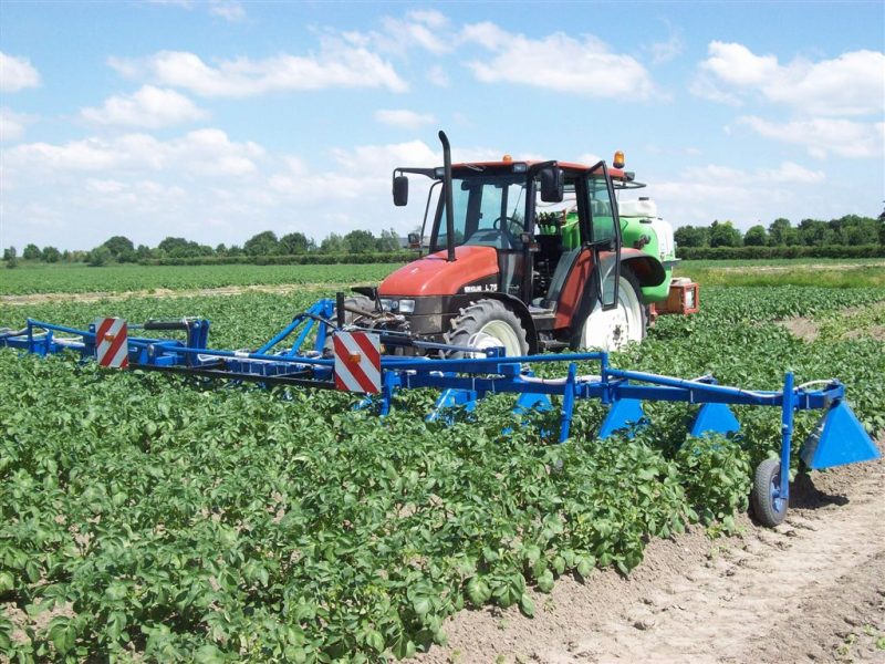 VSS Machinebouw | Specialist in tillage and harvesting technology